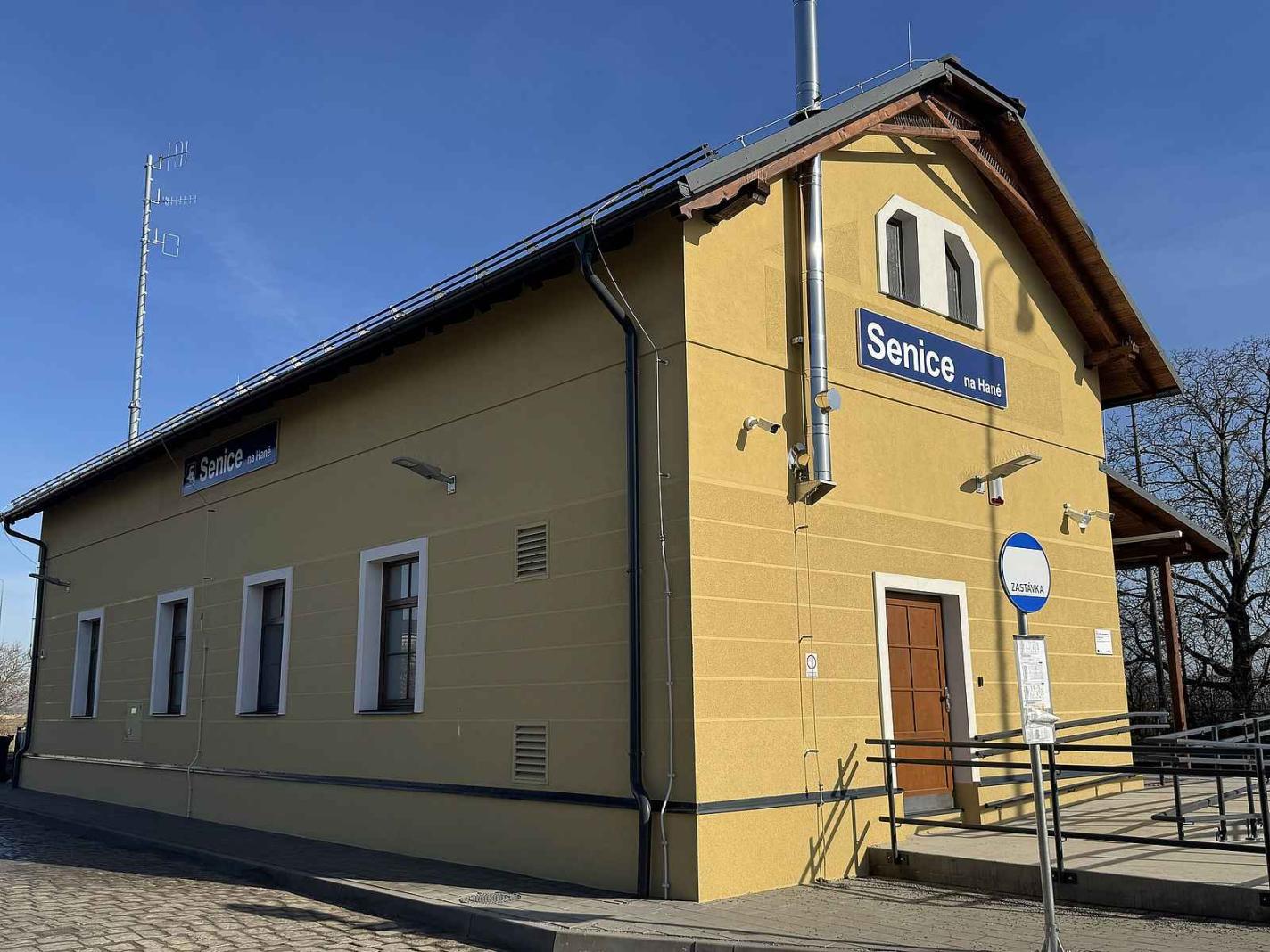 Reconstruction of the railway station Senice na Hané - European Commission