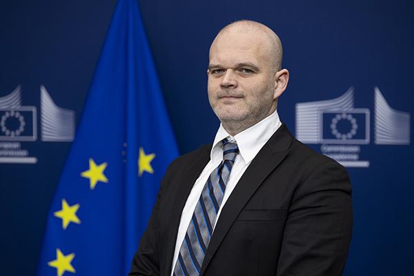 Piotr Serafin's Cabinet